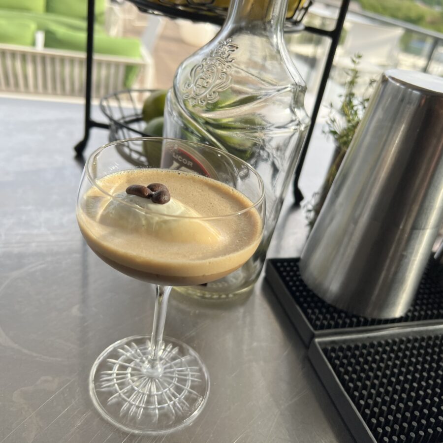 Cocktail: Its all in the eis chico | Licor 43 Bartender & Barista ...